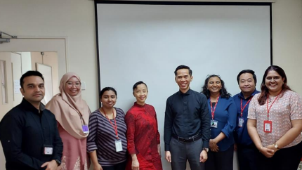 MK FMHS academics with Ms Leena Li (fourth from left)