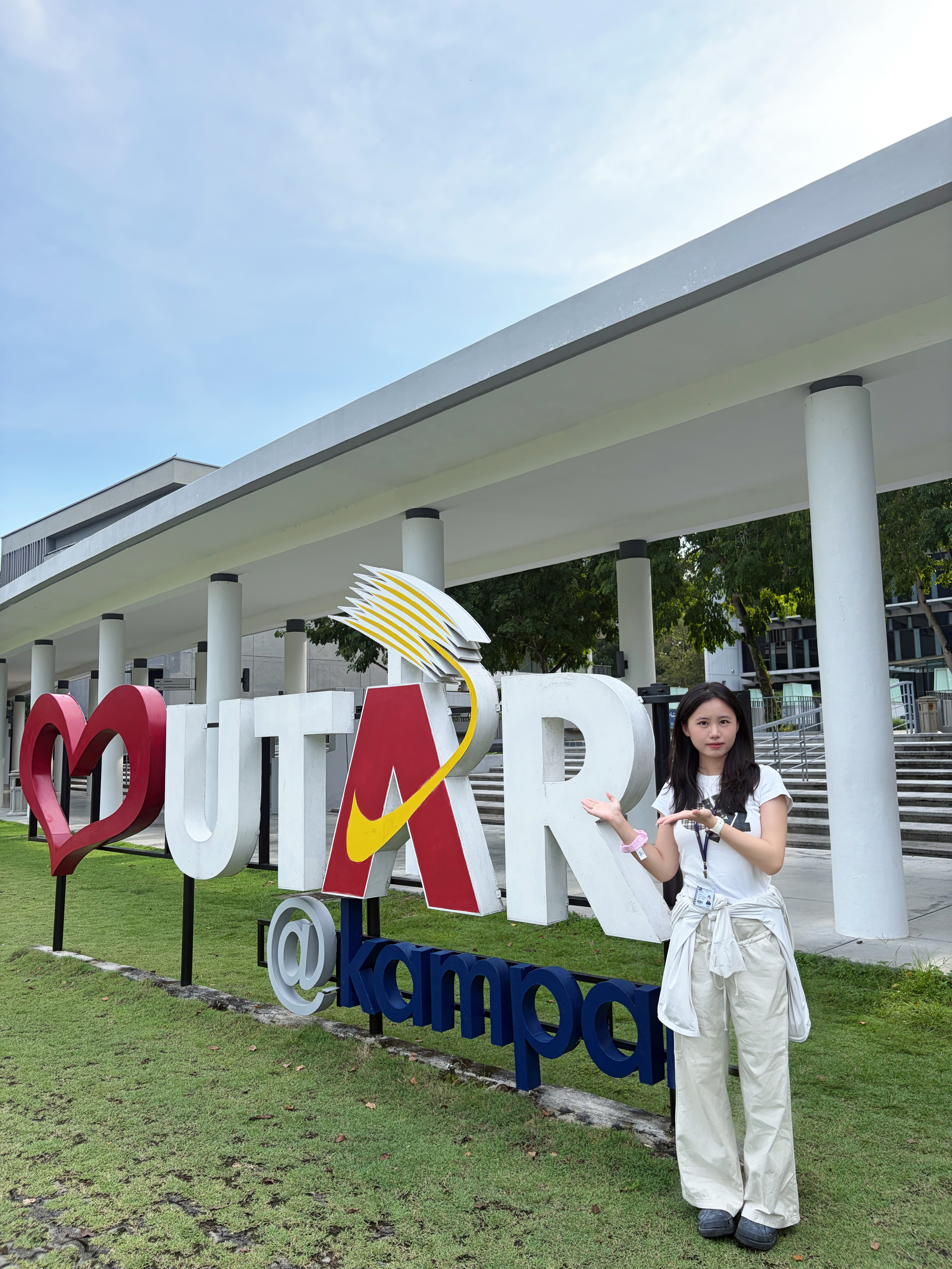 A key to discovering Malaysia: JXUFE scholars’ three-month journey at UTAR
